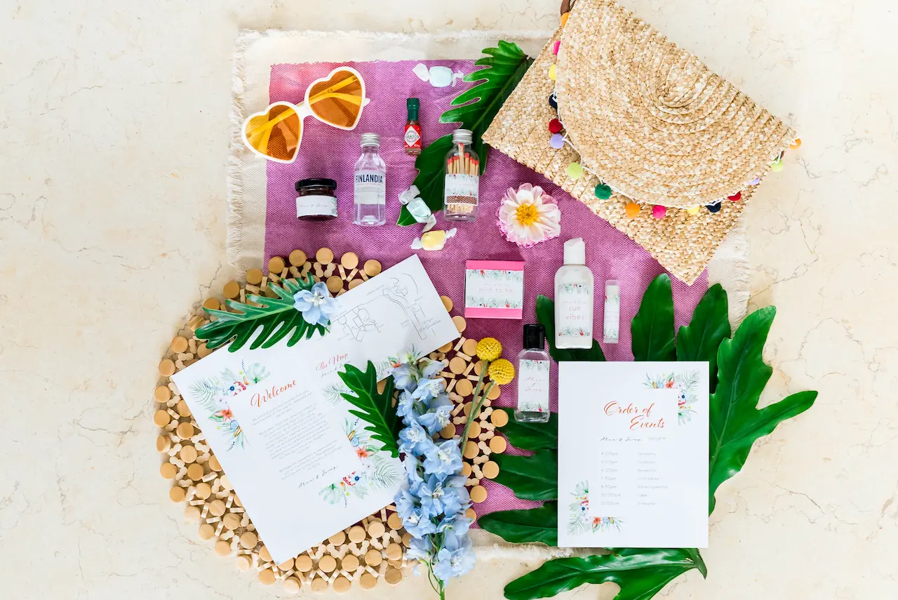 5 Tips for Creating Perfect Destination Wedding Gift Bags | Wedaways